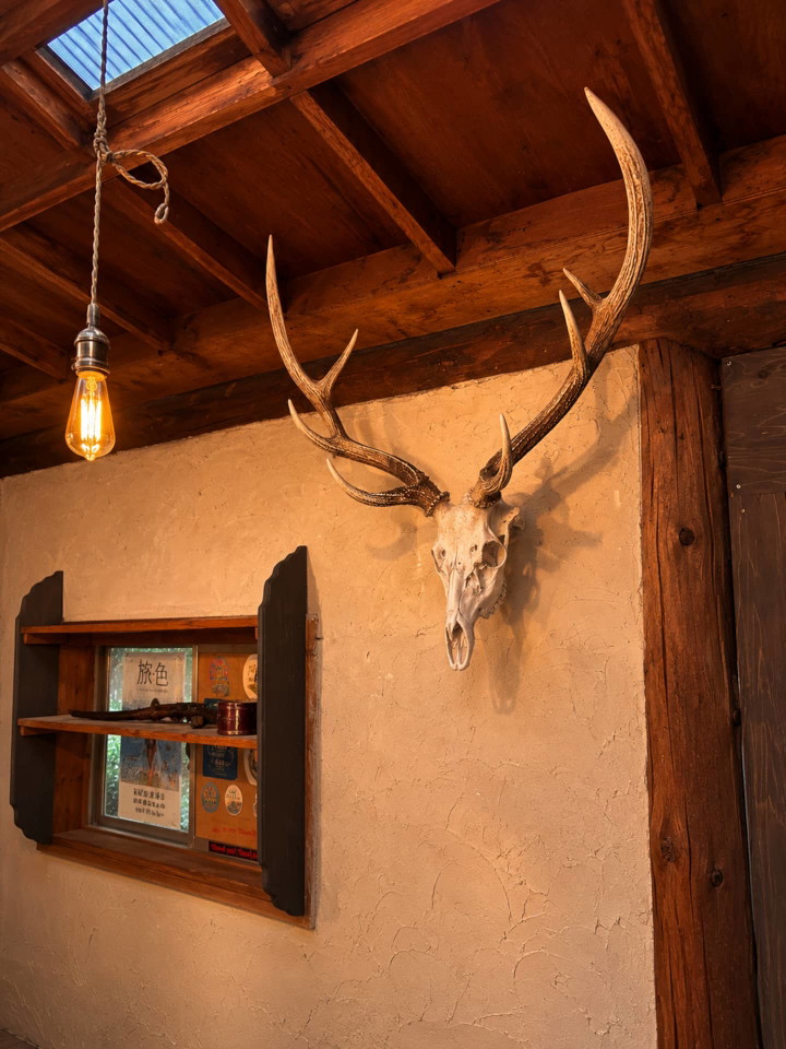 [Tokachi] 1-8 Guests / Large Group Mountain Hut / Wood Stove / Sauna / Dogs Ok / Sleeping Bags Included | Mountain Hut - Obihiro