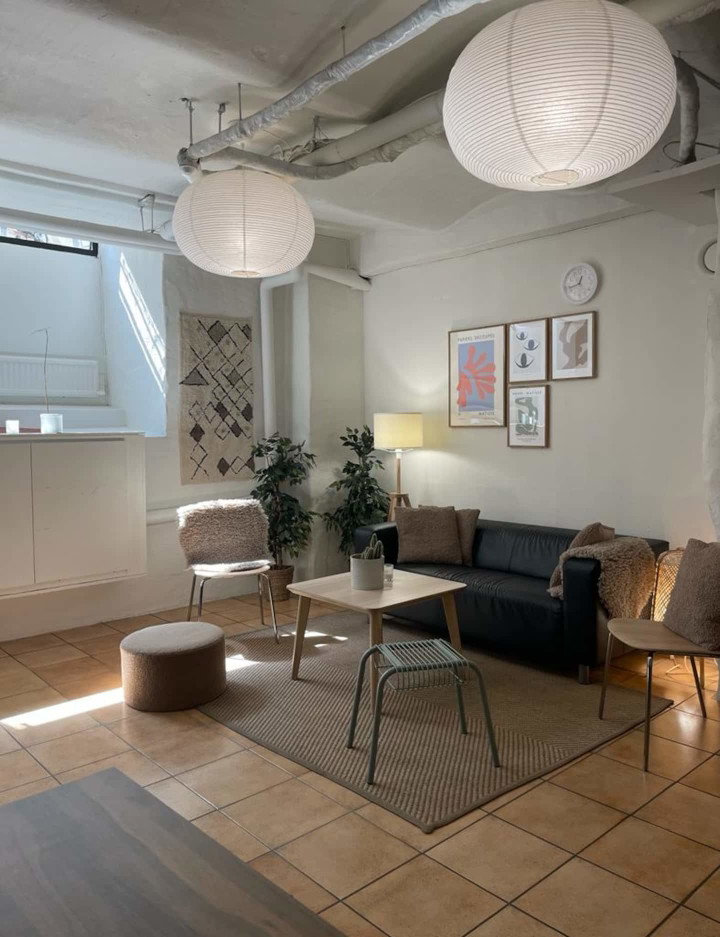 Private Room With A Queen Size Bed - Stockholm