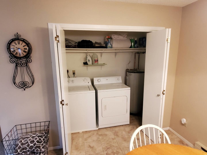 Quiet 2 Bdrm, 1 Bath Country Setting Near Town. - Bozeman, MT
