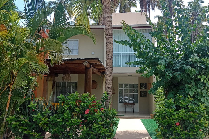Casa Em Ipioca - Condomínio Beira Mar - Maceió