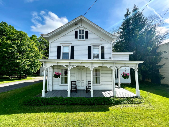 Big House Wpooltable Near Cooperstown Dreams Park - Cooperstown, NY