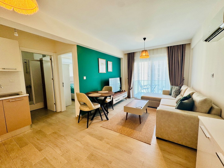 Yeşil Dokunuşlarla Huzurlu Ve Modern 1+1 Tatil Evi - Girne