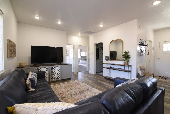 Perfect "Home Base" For Your Red Rock Adventures - Kanab, UT