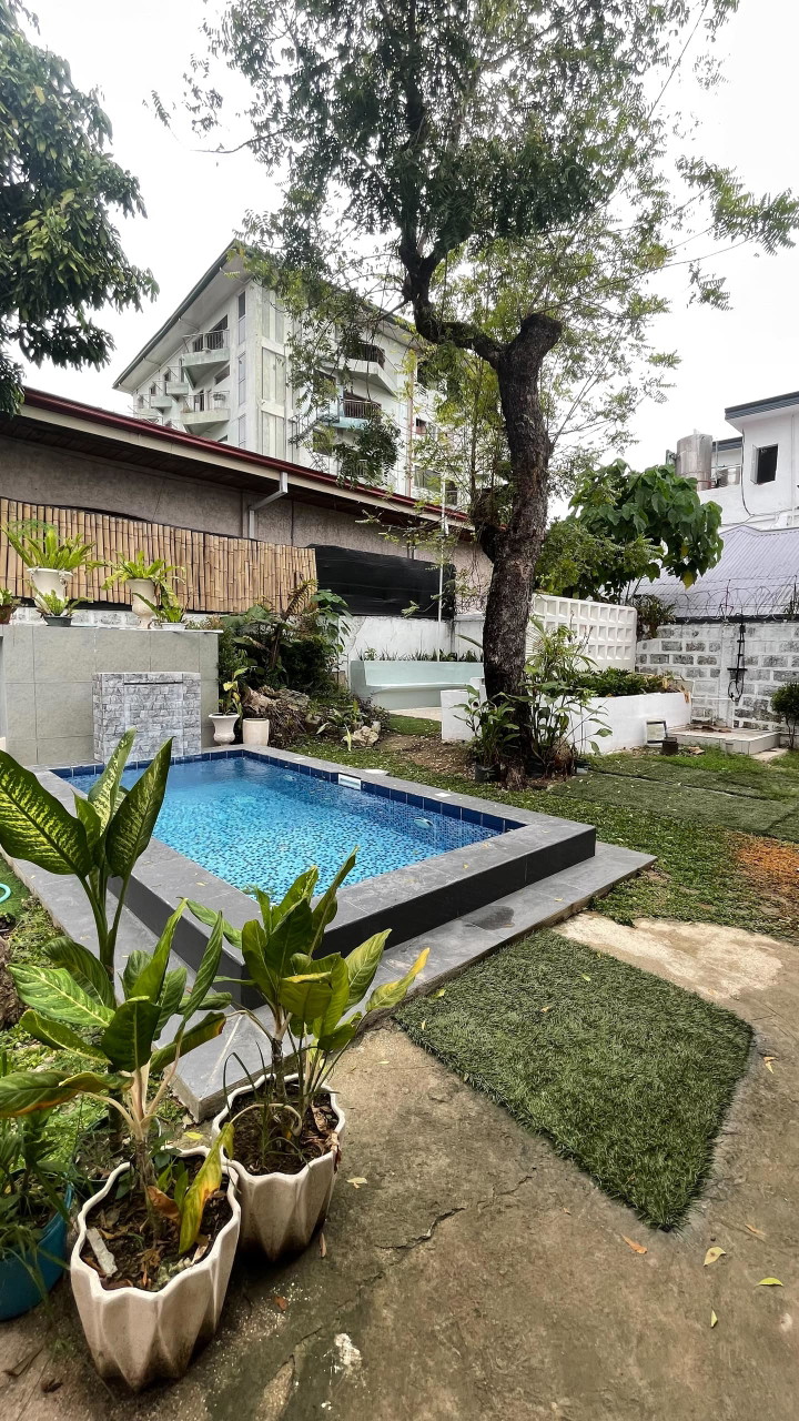Quinn's Manggahan Villa - 