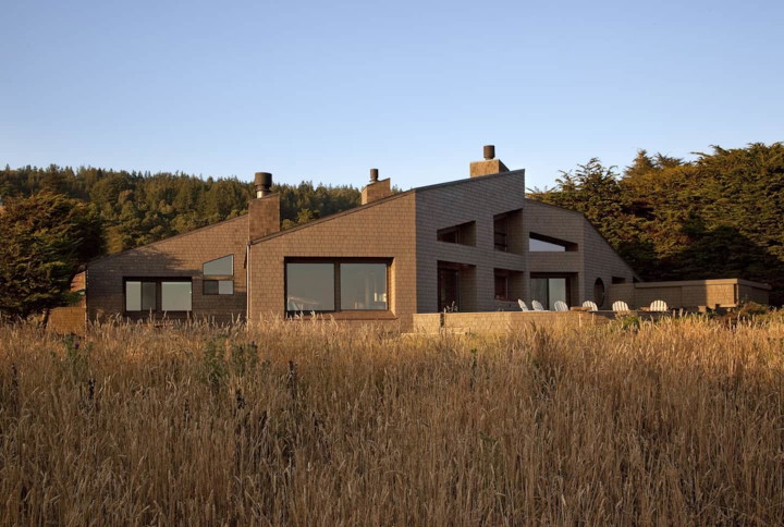 Oceanfront Home With Grand Piano, Hot Tub And Deck - Sea Ranch, CA