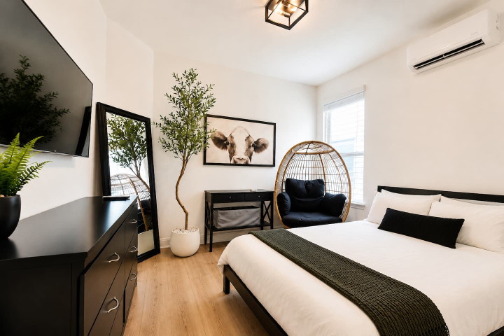 Sea World & Six Flags  Private 2br Retreat - San Antonio, TX