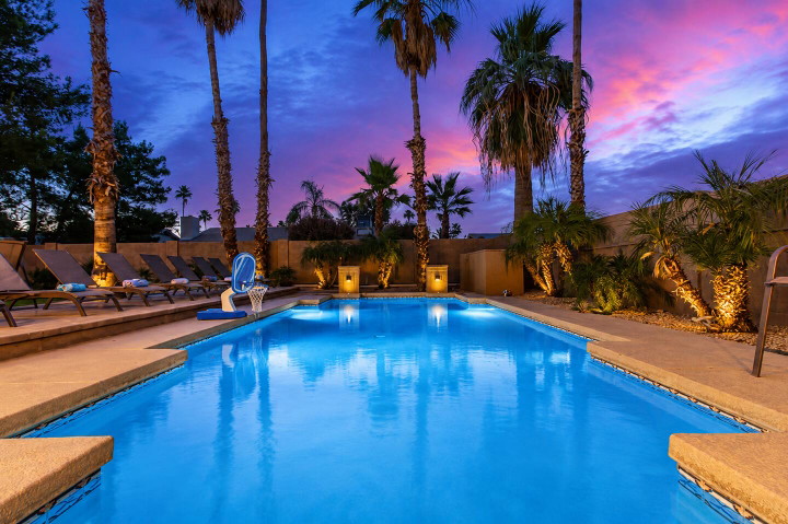 Scottsdalestays 8bdrm Million+ Home-pool Spa-theater-golf & Bachelor Hq. - Phoenix, AZ