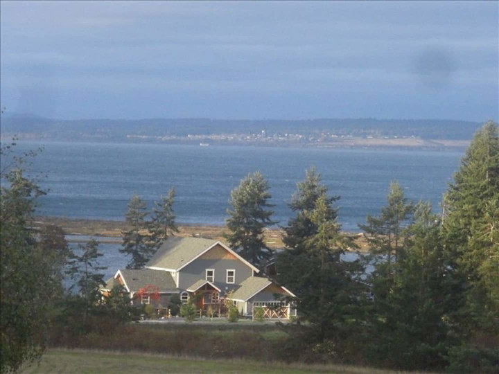 Waterfront Luxury Lodge On Saratoga Passage - Port Townsend, WA