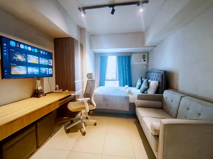 Wfh Setup Fiber Internet, It Park, 3 Mins To Mall - Cebu City