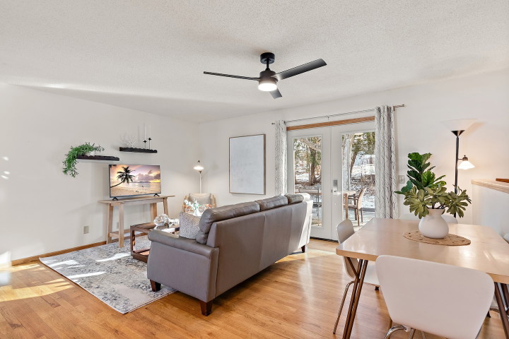 The Pine House: A Cozy Home For You & Yours! - Stillwater, MN