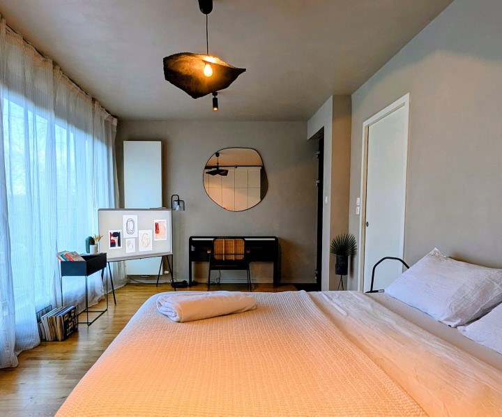 Proche Metz : Suite Privée, Stationnement Aisé - Metz