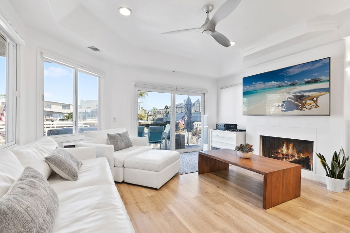 Large, Patio, Grill, Ac, Dock, Garage, Linens - Newport Beach, CA
