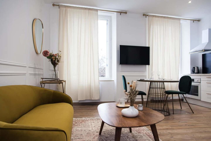 Le Contemporain 40 - Chic Et éLégant Appartement - Châteauroux