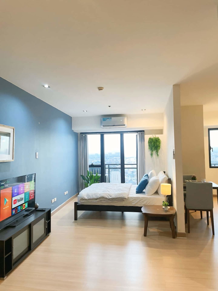 Spacious Pad | Free Pool, Gym & Smart Tv - Manila