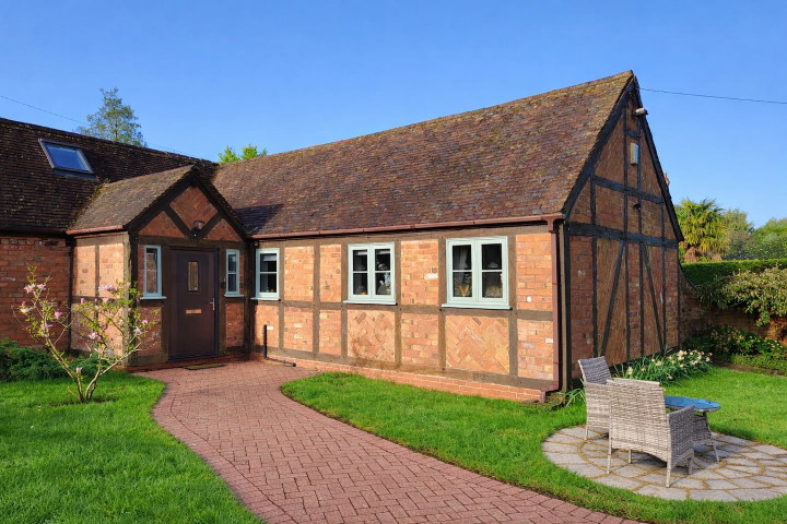 Harrods Hideaway, Peaceful Countryside Location - Worcestershire
