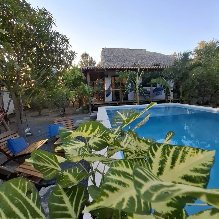 Popoyo Casa Manglar Surf Cabins: La Palma - Nicaragua