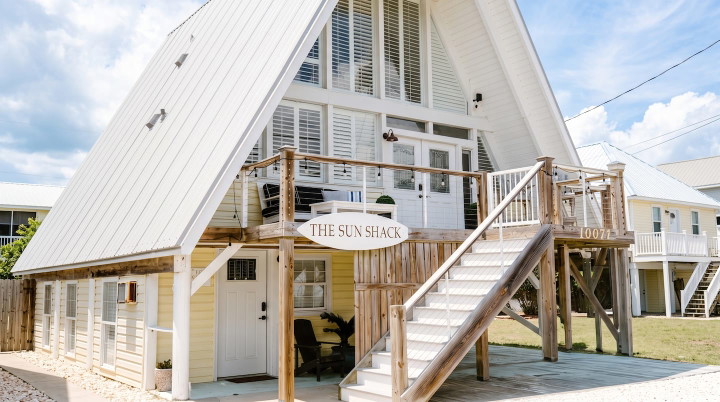 A-frame | 3 Min Walk To Beach | Boardwalk | Pets - Carolina Beach, NC