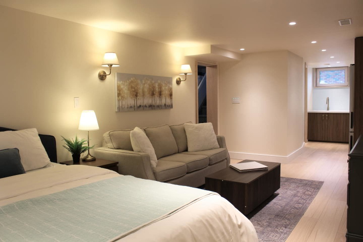 Luxurious Cozy Studio In West Peterborough - Peterborough, ON, Canadà