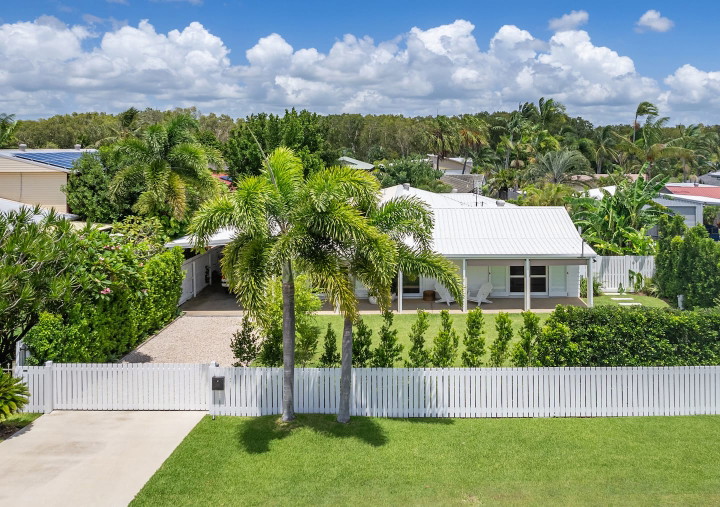 Coral Cove Holiday Home - Mackay