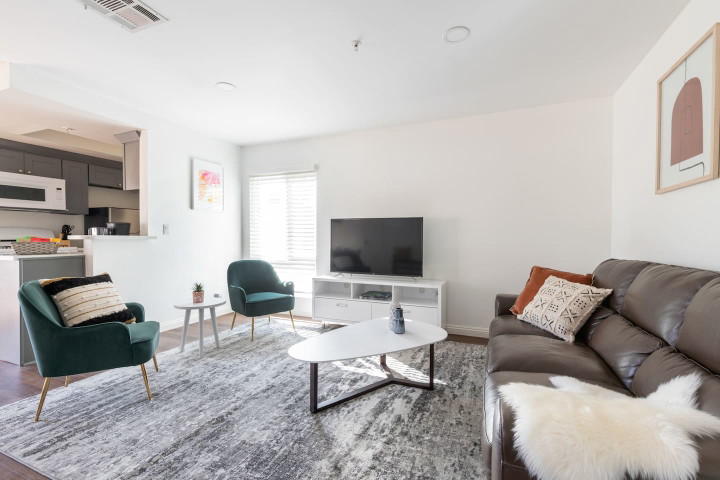 001 3br/2ba Condo Near Dt Alhambra +Ev Charger - Alhambra, CA