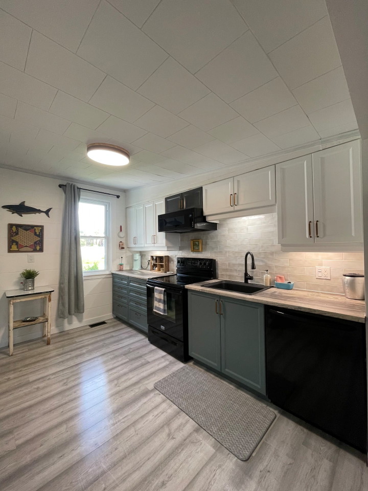 Corby Cottage - Full House 2 Bedrooms - Belleville, Canada