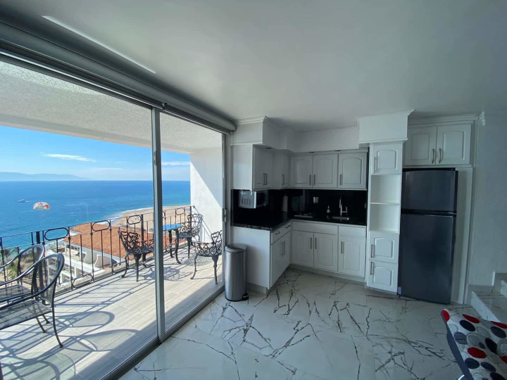 1537 Condo Near The Beach With Ocean View - Puerto Vallarta
