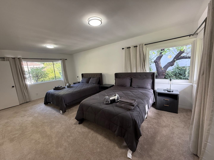 Beautiful Three Bedroom, One Bath In Pasadena - El Monte, CA