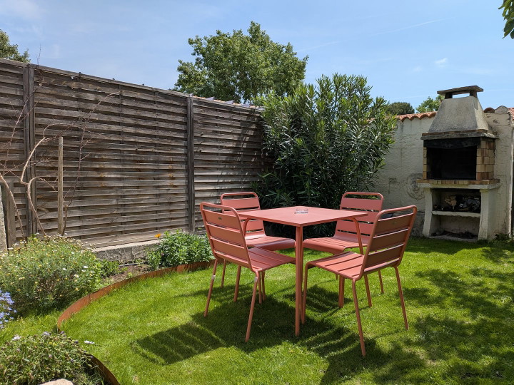 Charmant T2 Indépendant De 40m2 Avec Jardin - Vitrolles
