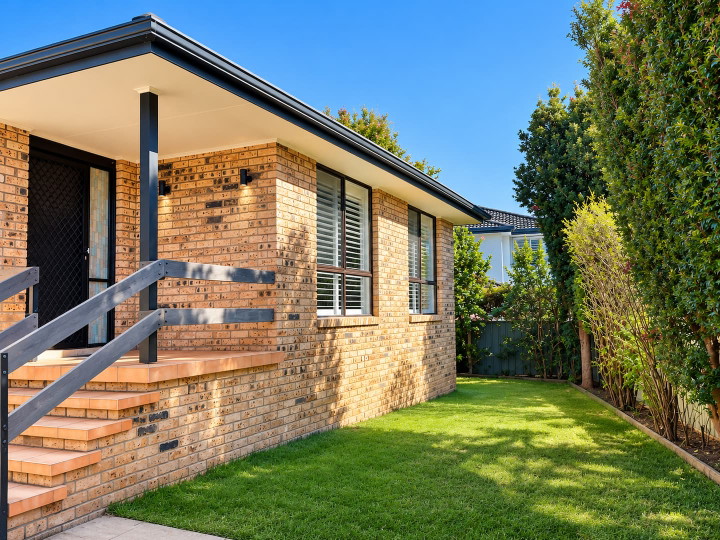Fresh Coastal Retreat | Walk To Lake & Cafés - The Entrance