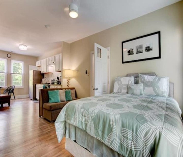 Petersburg Gem Ii 30+ Day Stay - Fort Lee, VA