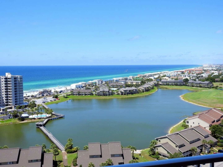 Sunset Serenity | 17th-floor Ariel Dunes Retreat - Florida Panhandle, FL