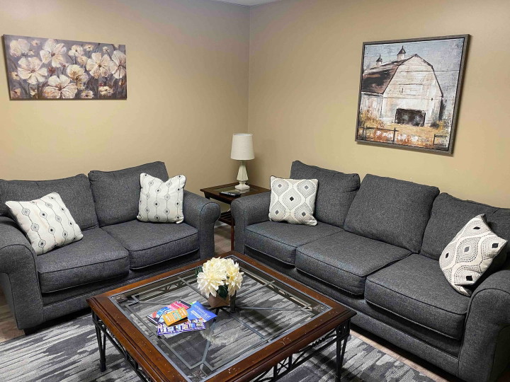 1 Bedroom Furnished Apartment - Port Huron, MI