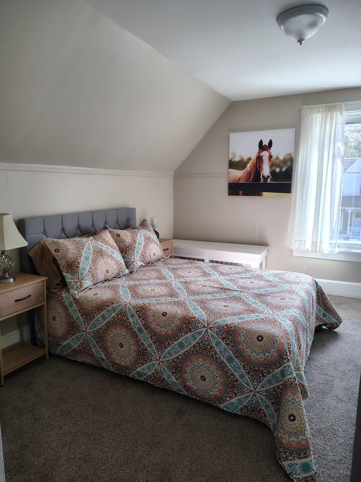 Cozy 1-bedroom In Historic Bennington - Bennington, VT