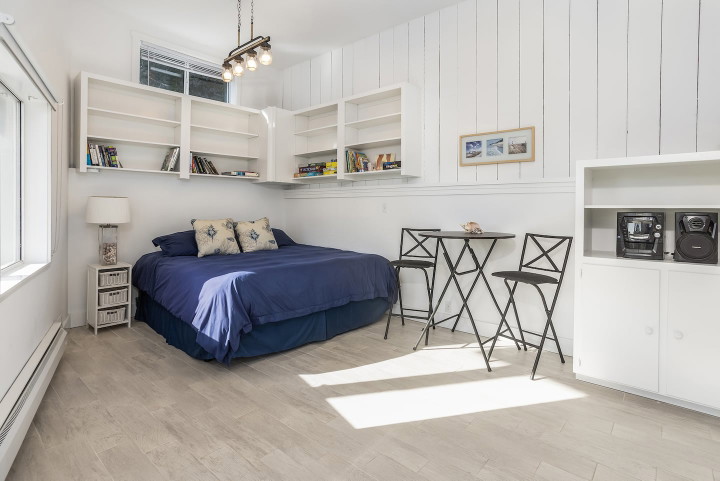 Large Studio W/ Wrap Around Deck/patio - Stinson Beach, CA
