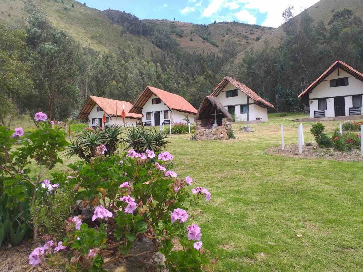 Hosteria El Rincon De Los Sauces. - Iza