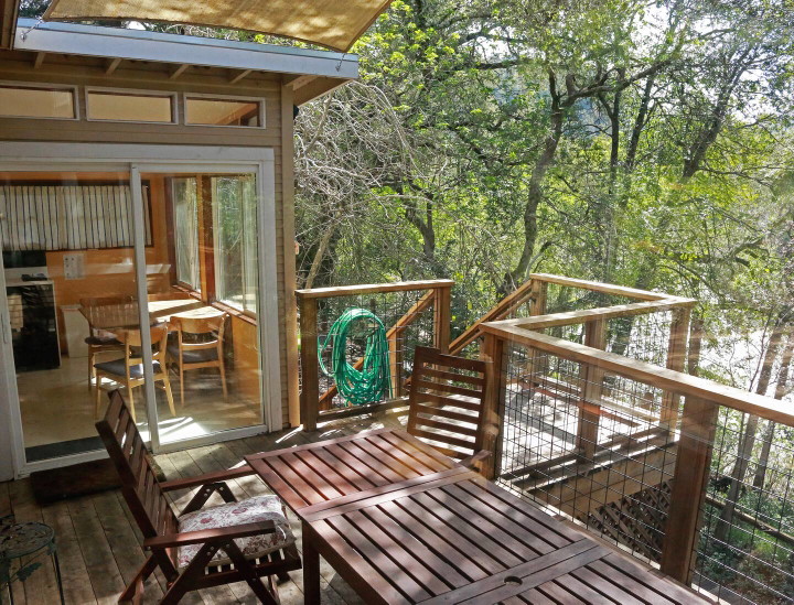 Morning Dew - A Riverfront Healdsburg Home - Healdsburg, CA