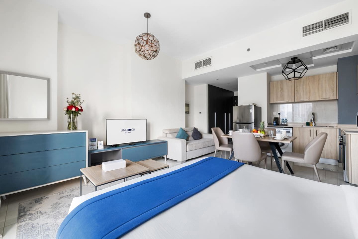 Stunning Studio With Balcony|business Bay - Dubai