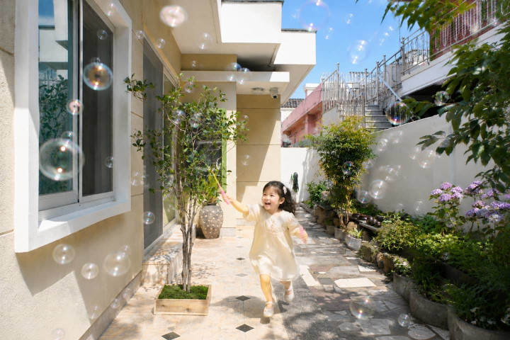 [광안리]독채정원주택/퀸침대4개/8인숙소/광안역8분/짐보관/신규오픈할인/드론쇼 /백스코 - Busan