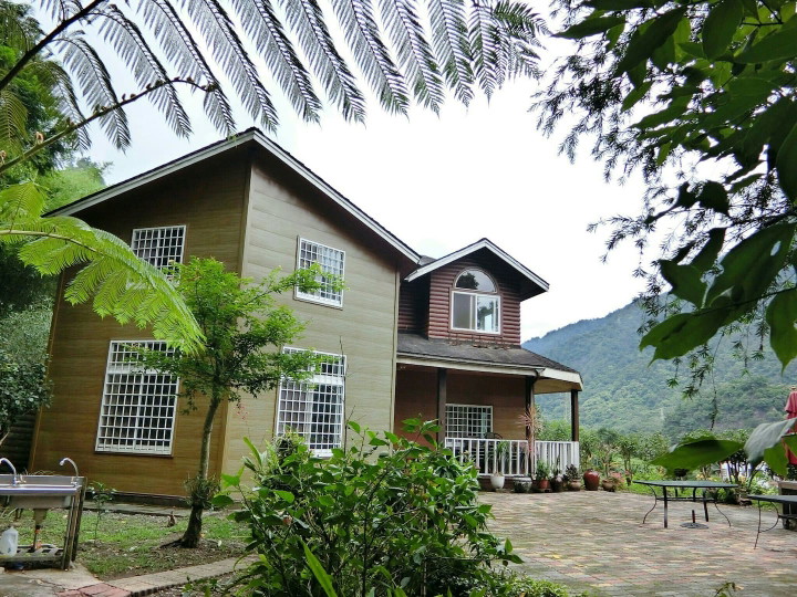 Guan Valley Cozy Cabin, 4 Bedrooms (2 People, 4 People, 6 People, 6 People), Affordable, Quiet And Clean. - Taichung City