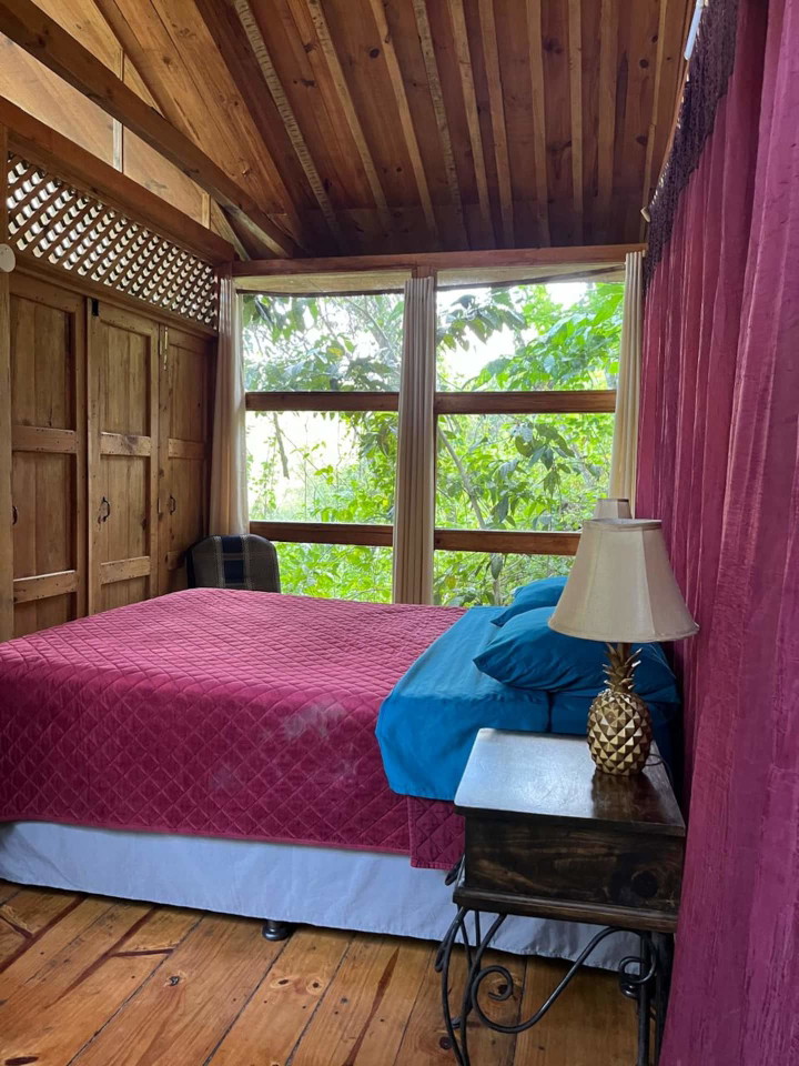 Private Treehouse, Private Bathroom/350 M To Semuc - Guatemala