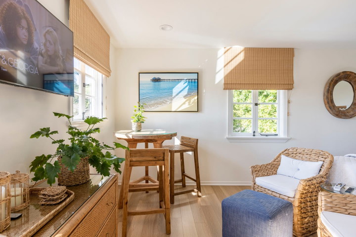 Privacy, Near Pepperdine, Beaches And City Center - Malibu, CA