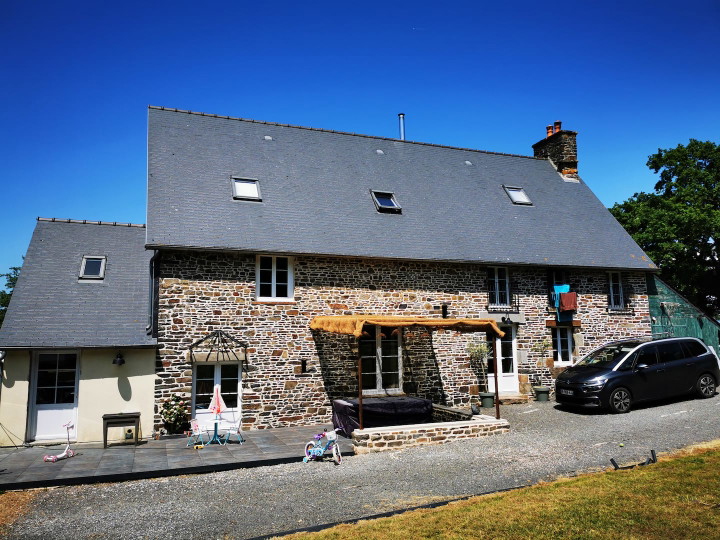 Grande Maison Avec Piscine Chauffée - Vire
