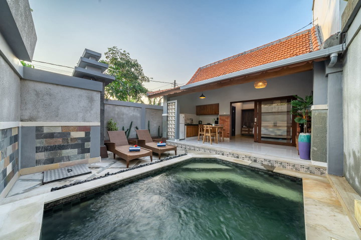 Q La Villa 1 . 1br Viila With Private Pool - Denpasar