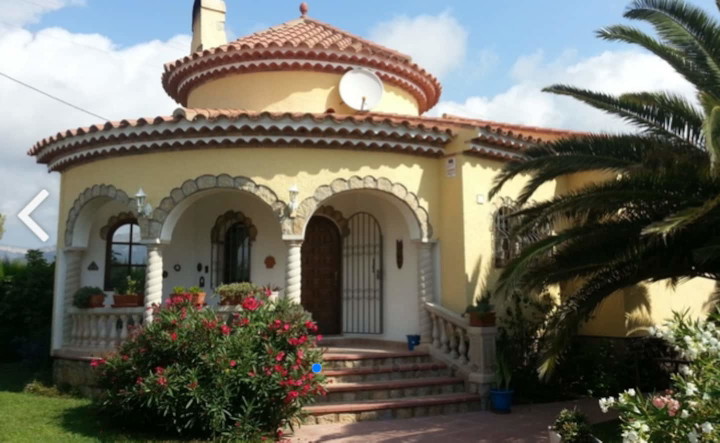 Ein Haus, In Dem Nichts Fehlt - España