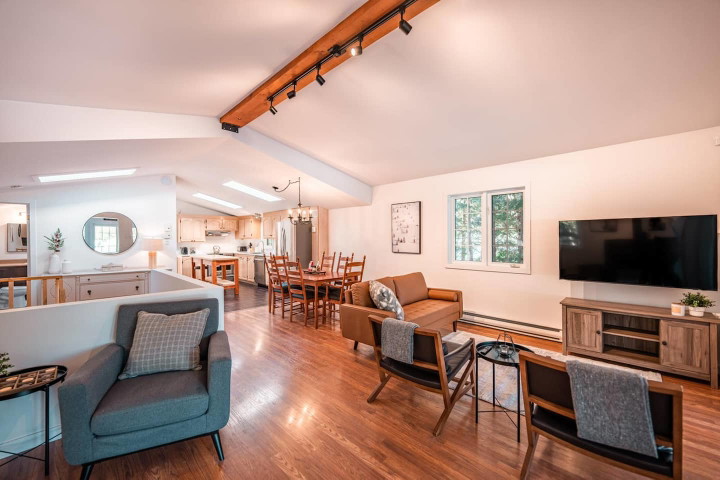 Cozy 3 Bedroom Cottage For Rent - Quebec