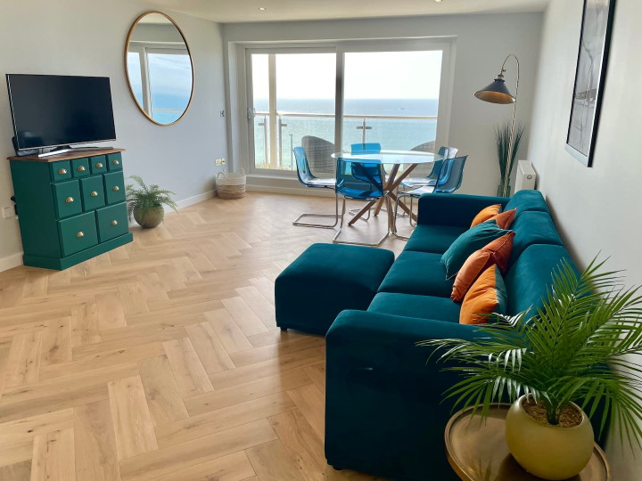 Stunning Apartment With Panoramic Seaviews - Mudeford