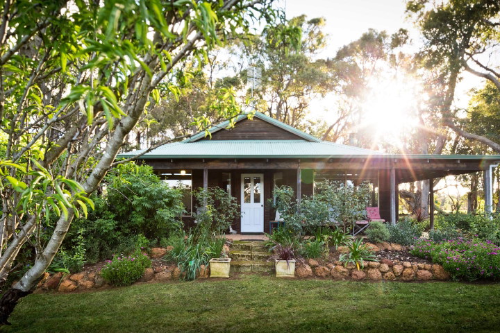 3 Bedroom Vineyard Villa - Cowaramup