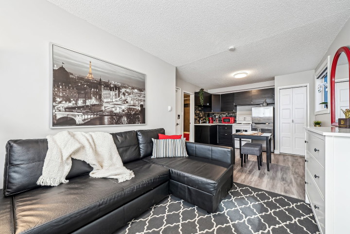 Chic Inner City Studio: Your Cozy Calgary Escape! - Calgary