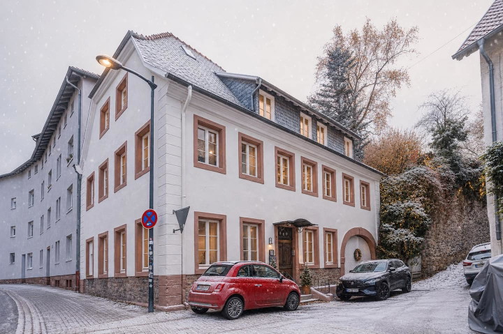 Lit Living: Luxus | Box Spring | Marketplace - Weinheim