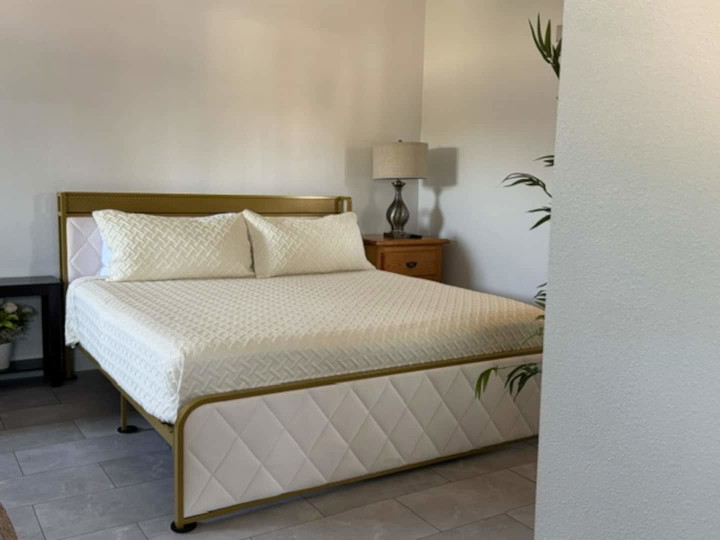 Brand New Private Studio. - Norwalk, CA